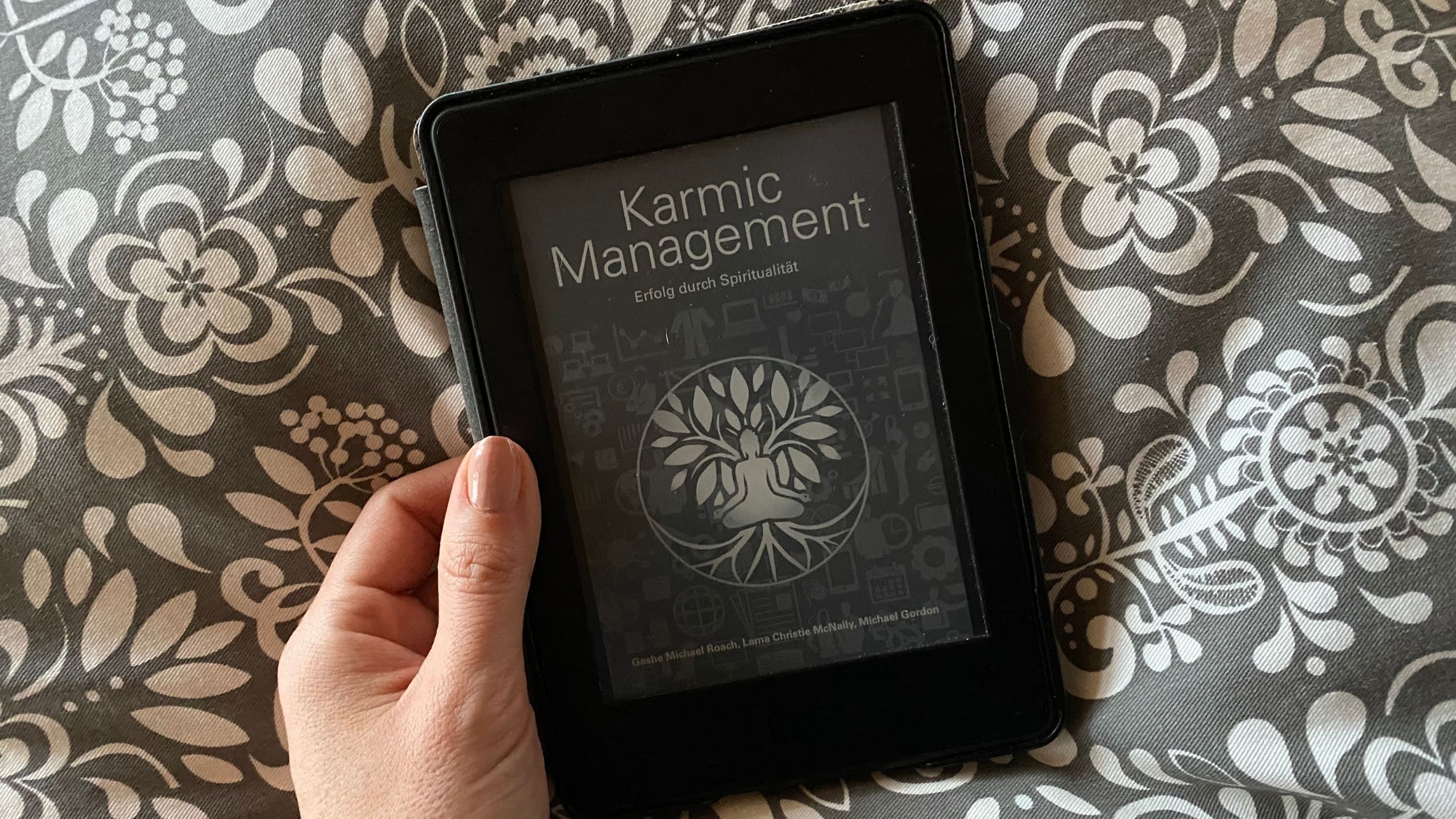 Karmic Management - Erfolg durch Spiritualität - Laura Hainzl
